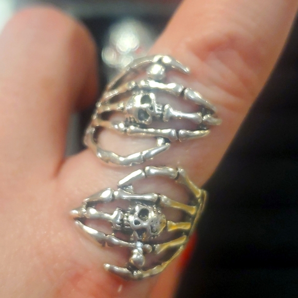 boutique | Jewelry | Skull Hand Ring | Poshmark